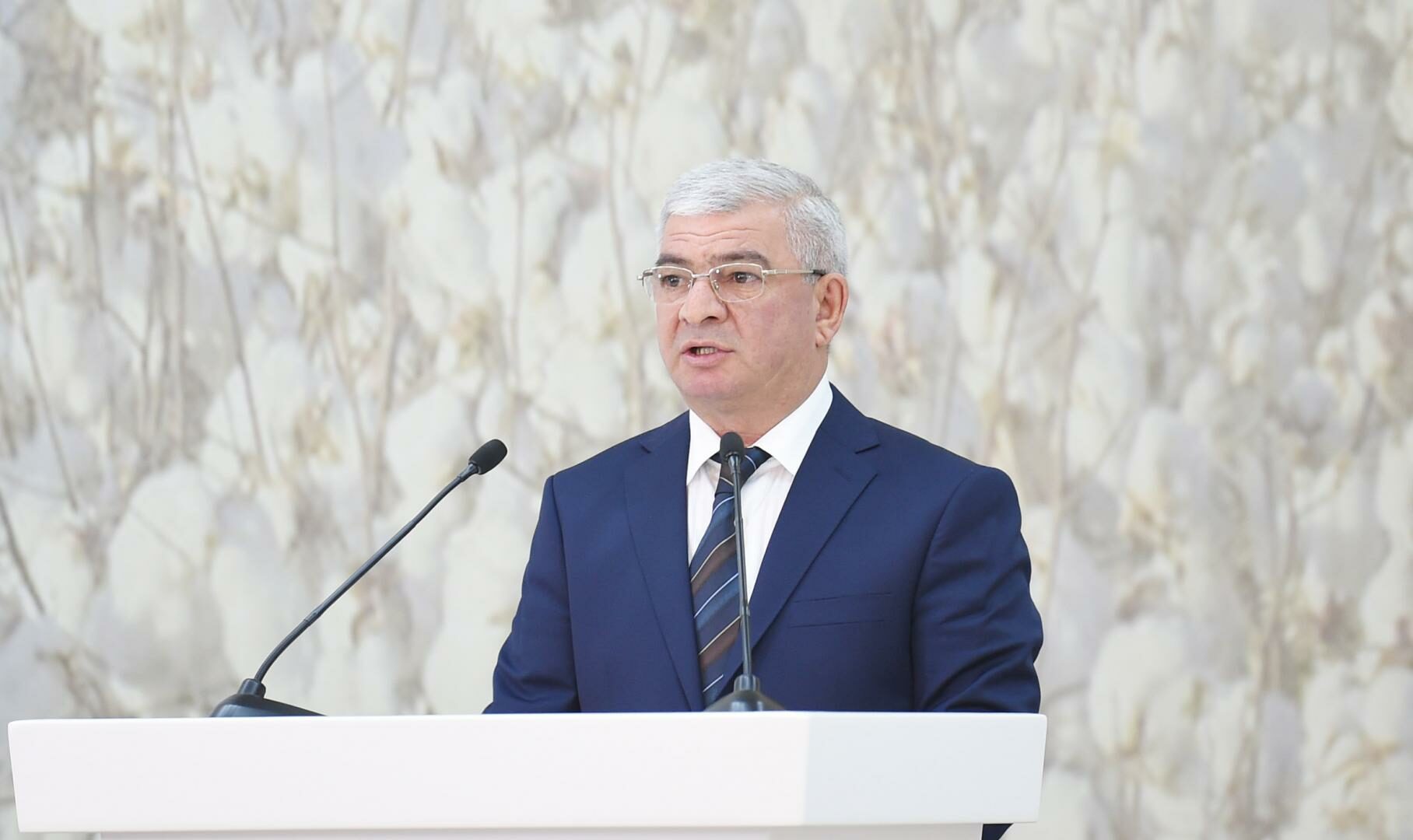 İlham Əliyev daha bir icra başçısını vəzifəsindən azad edib